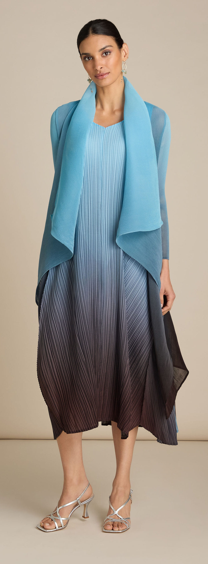 Pleated Jacket – Sahara