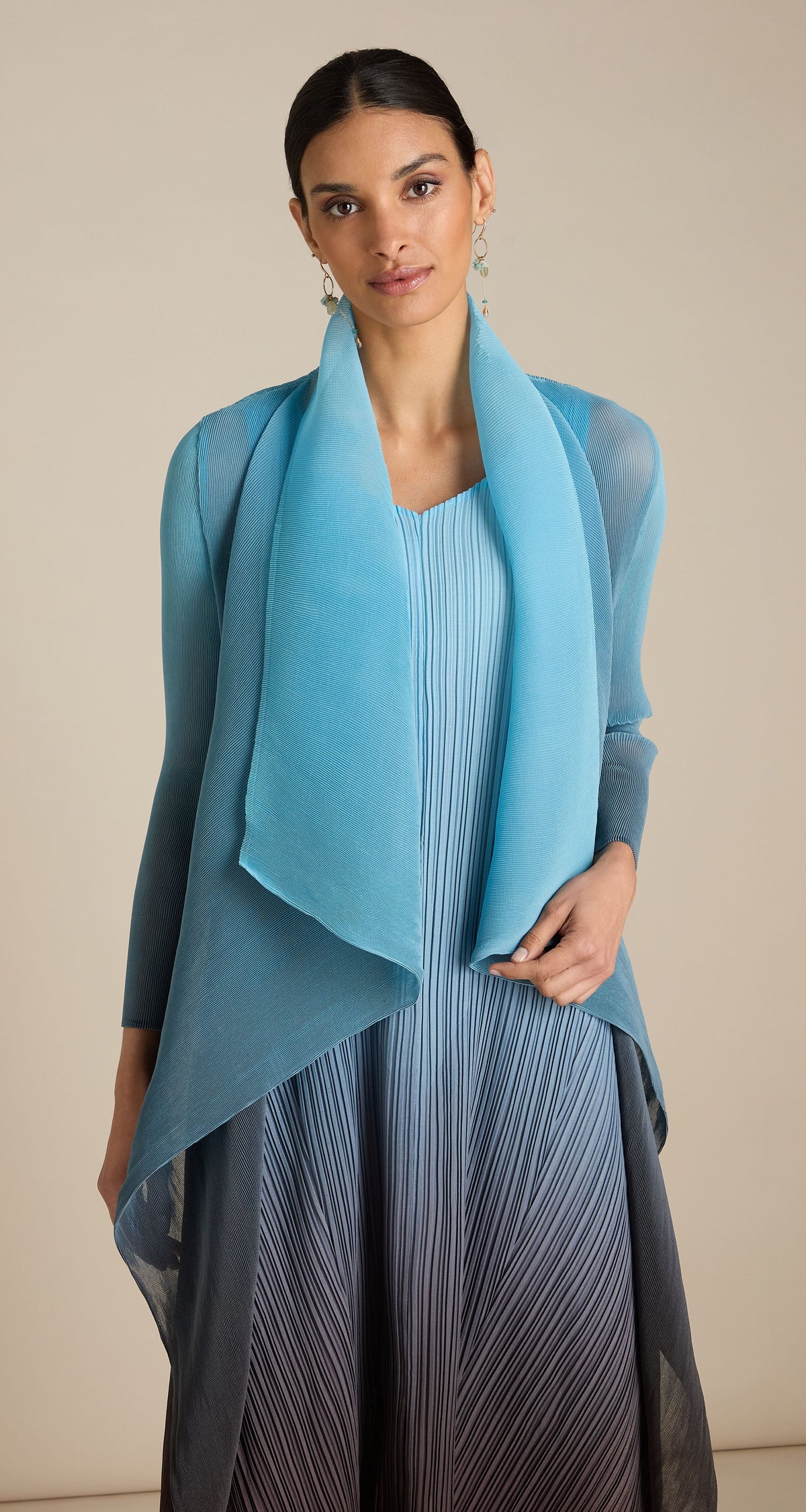 Pleated Jacket – Sahara