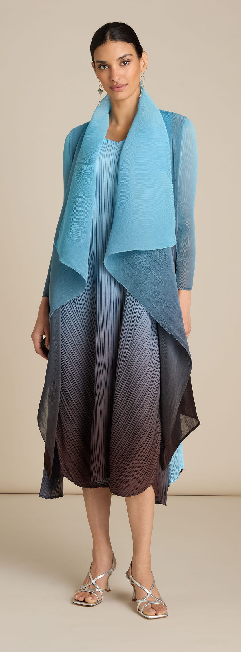 Pleated Jacket – Sahara