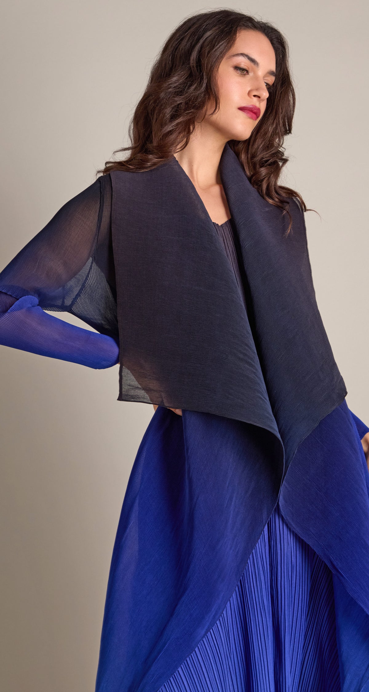 Pleated Jacket – Sahara