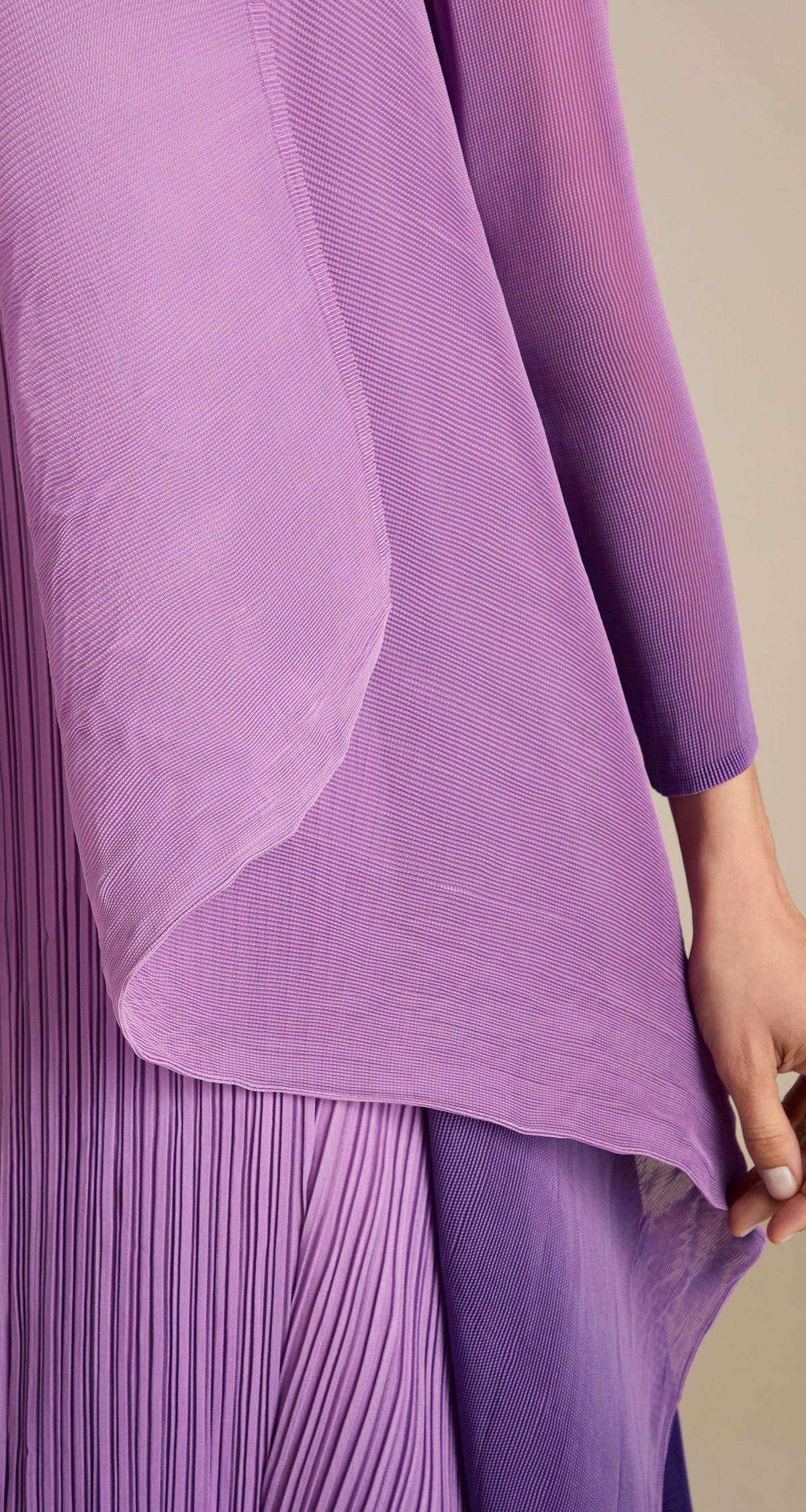 Pleated Jacket – Sahara